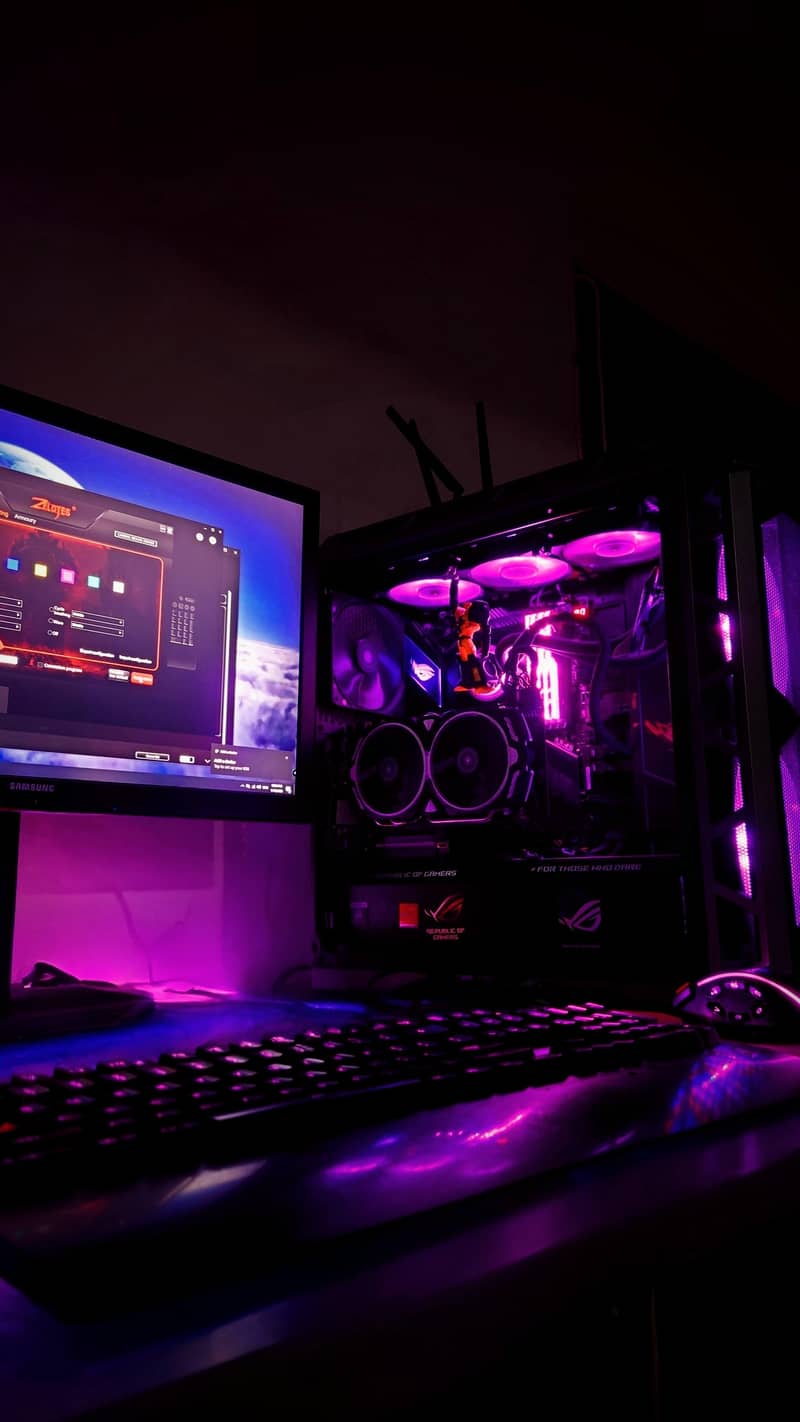 custom Gaming PC available - Gaming PCs - 1110409009