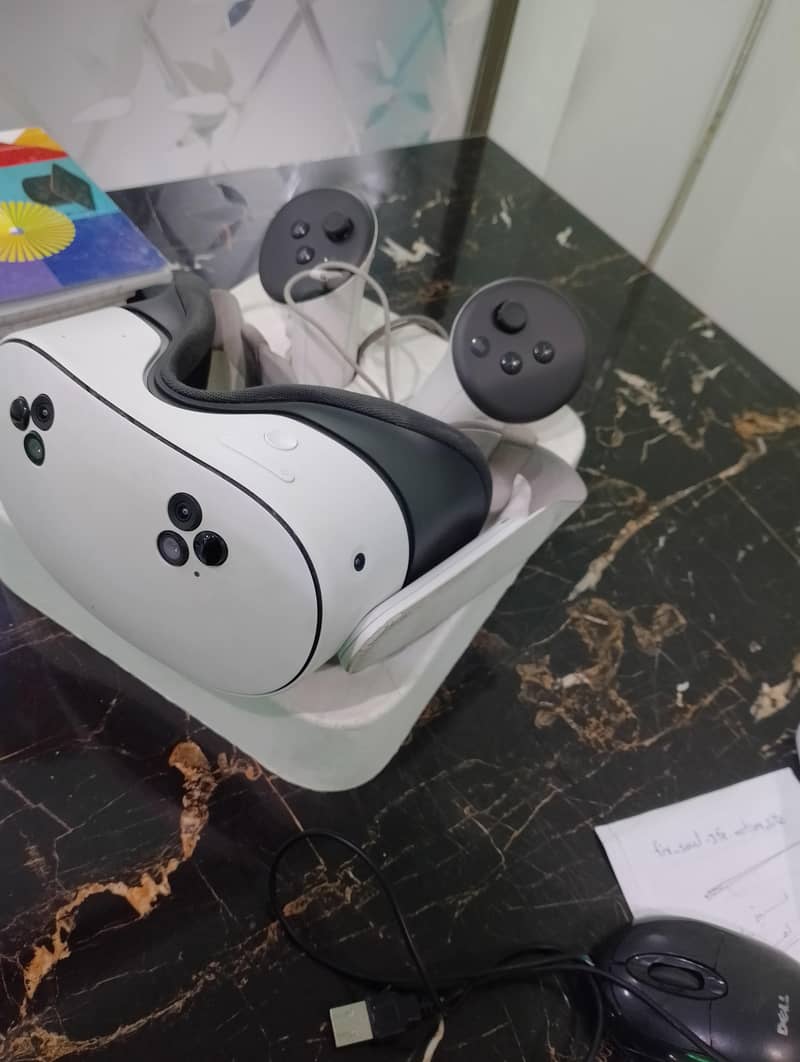 VR Meta Quest 3S - Gaming Consoles - 1110409748