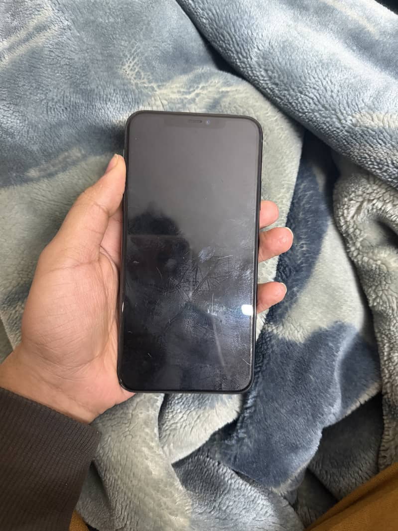 11 pro max 256 gb pta proved best condition - Mobile Phones - 1110410189