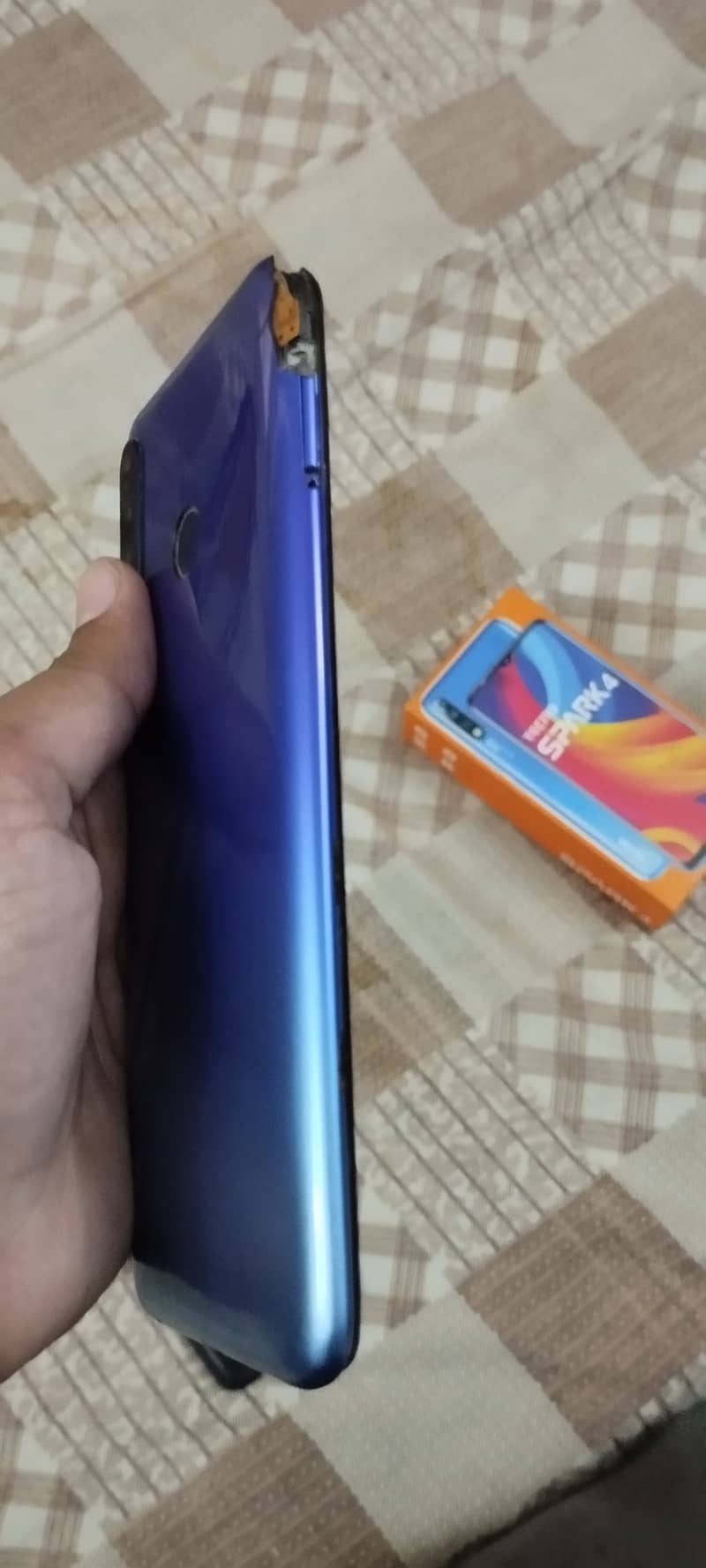 Techno Spark 4 - Mobile Phones - 1110414191