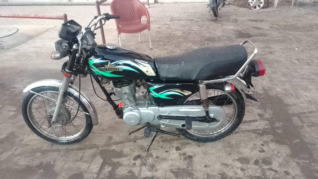 Unique 125 model 2017 Original condition - Standard - 1110417653