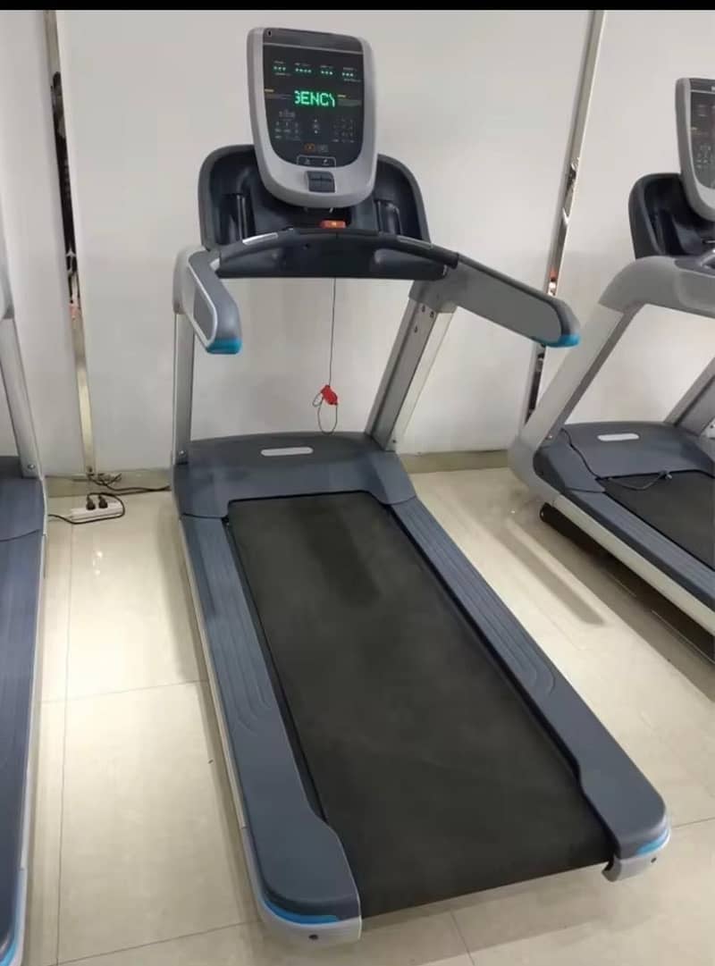 treadmills - Gym & Fitness - 1110417714