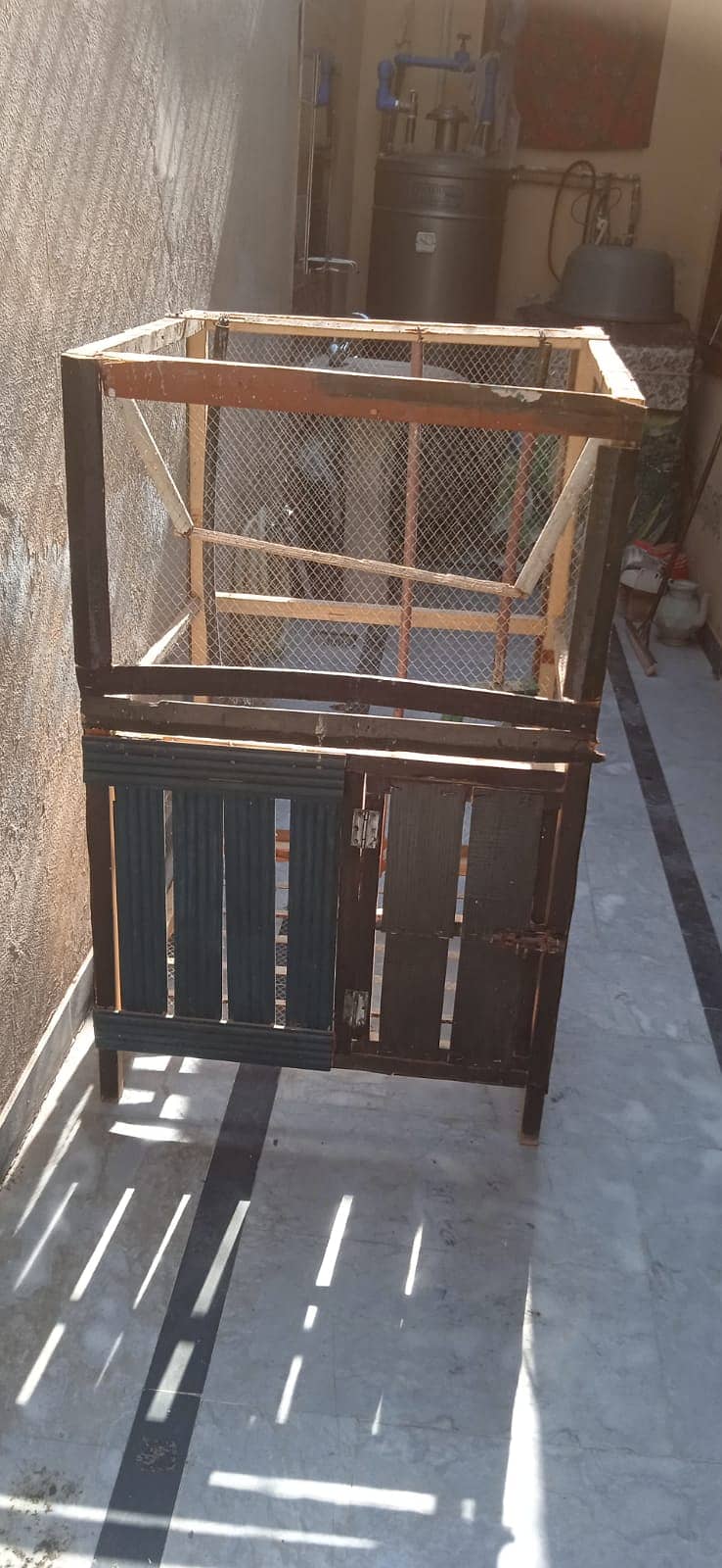 Hen/ Parriot Cage for sale - Hen Cages - 1110422949