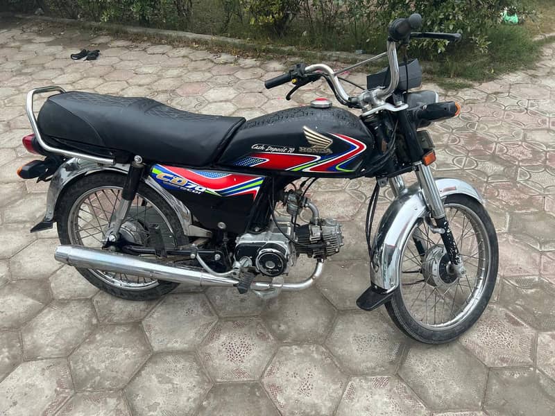 Honda cd 70 2018 model motorcycle good condition bike - Standard ...