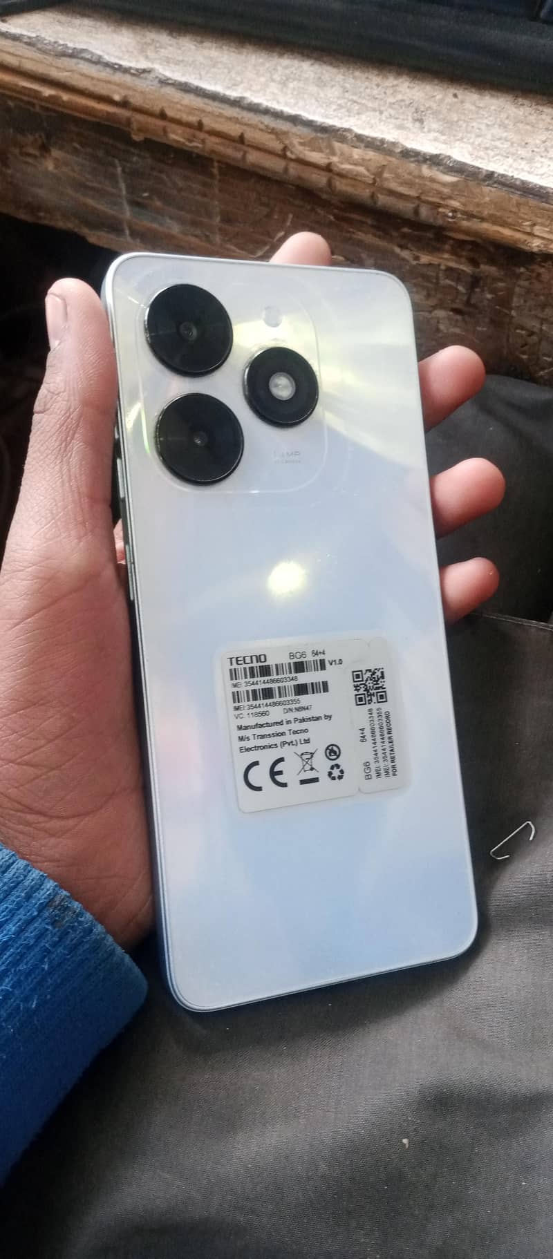 TECHNO SPARK GO 2024 - Mobile Phones - 1110453437