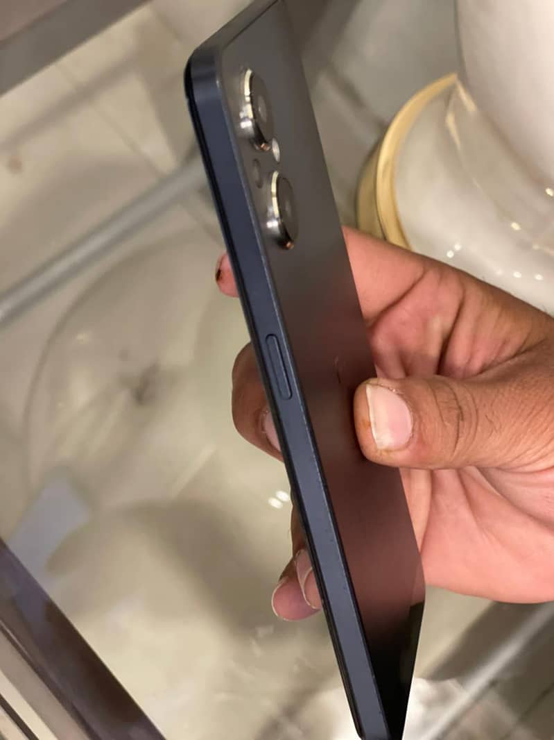 OnePlus n20 5g . . Xchnge possble - Mobile Phones - 1110454574