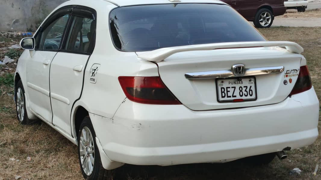 Honda city 2005 model all original document available - Cars - 1110475692