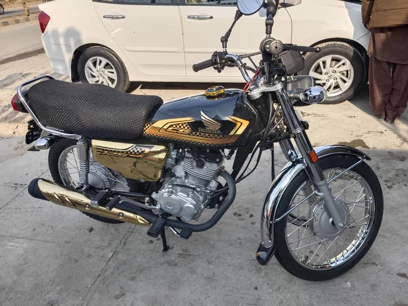 Honda CG 125 S Gold Edition (Self Start) - Standard - 1110477476