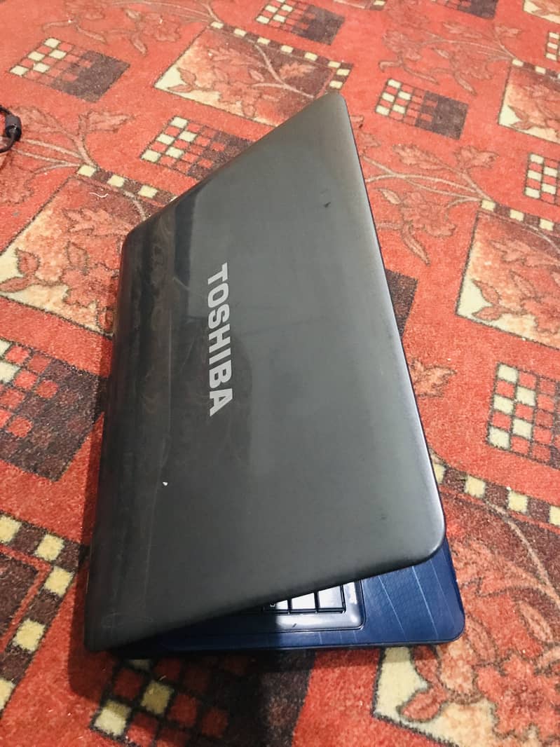 Core i5 - Laptops - 1110480786