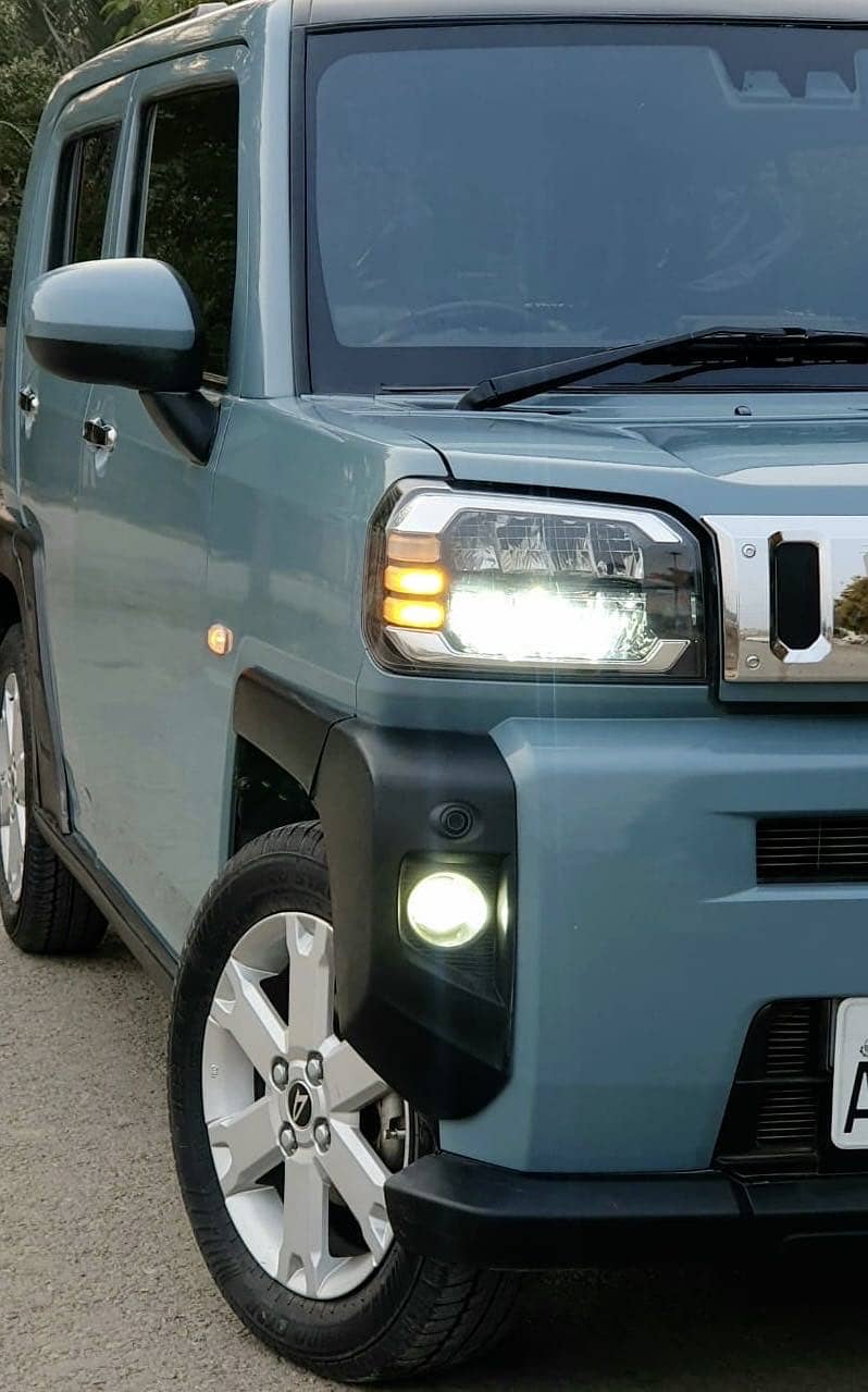 Daihatsu TAFT x chorne 2022/2024 punjab rigister - Cars - 1110482319