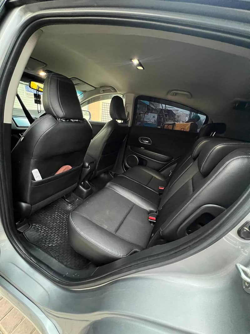 Honda Vezel Hybrid Z Honda Sensing 2018 - Cars - 1110492136