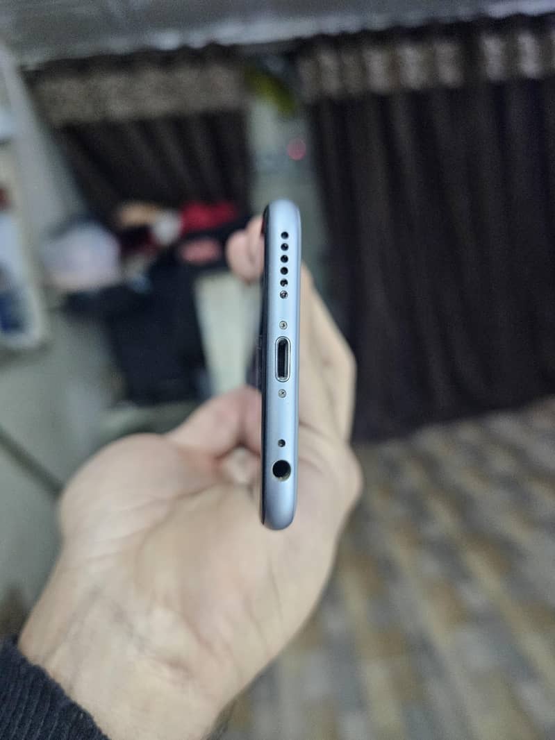 IPHONE 6S - Mobile Phones - 1110494549