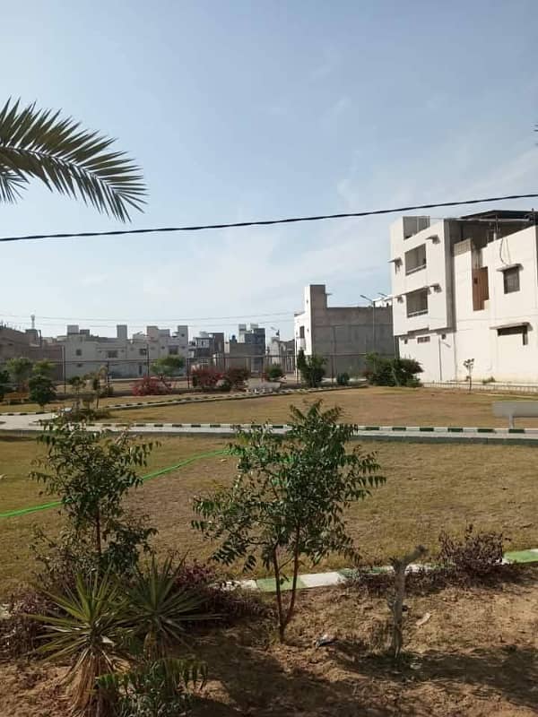 40 Ft Road Plot Available - Land & Plots - 1110530189