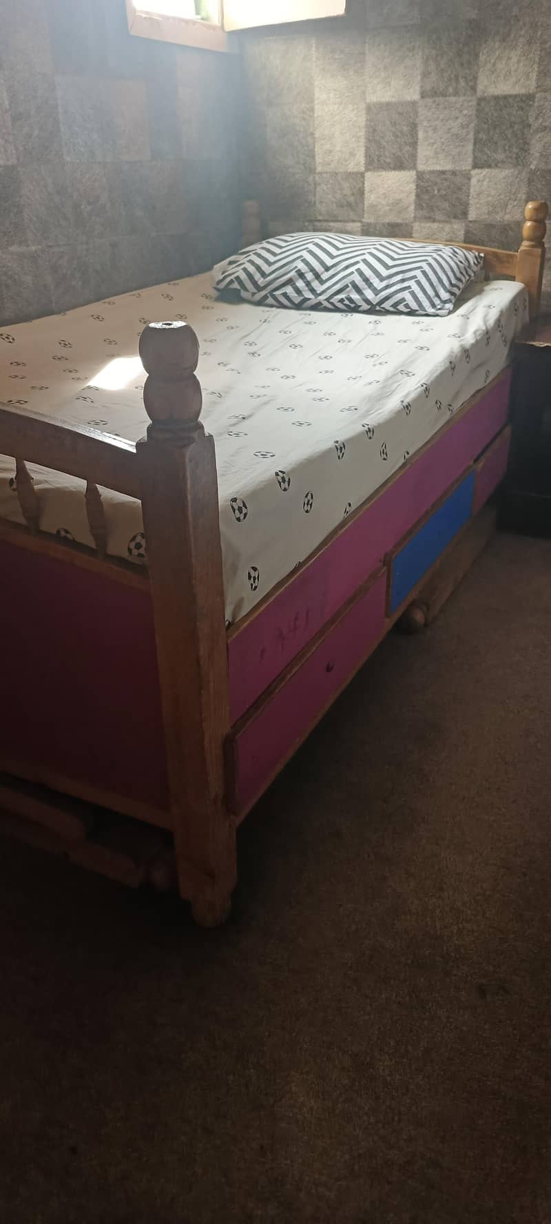 single bed for sale - Beds - 1110531673
