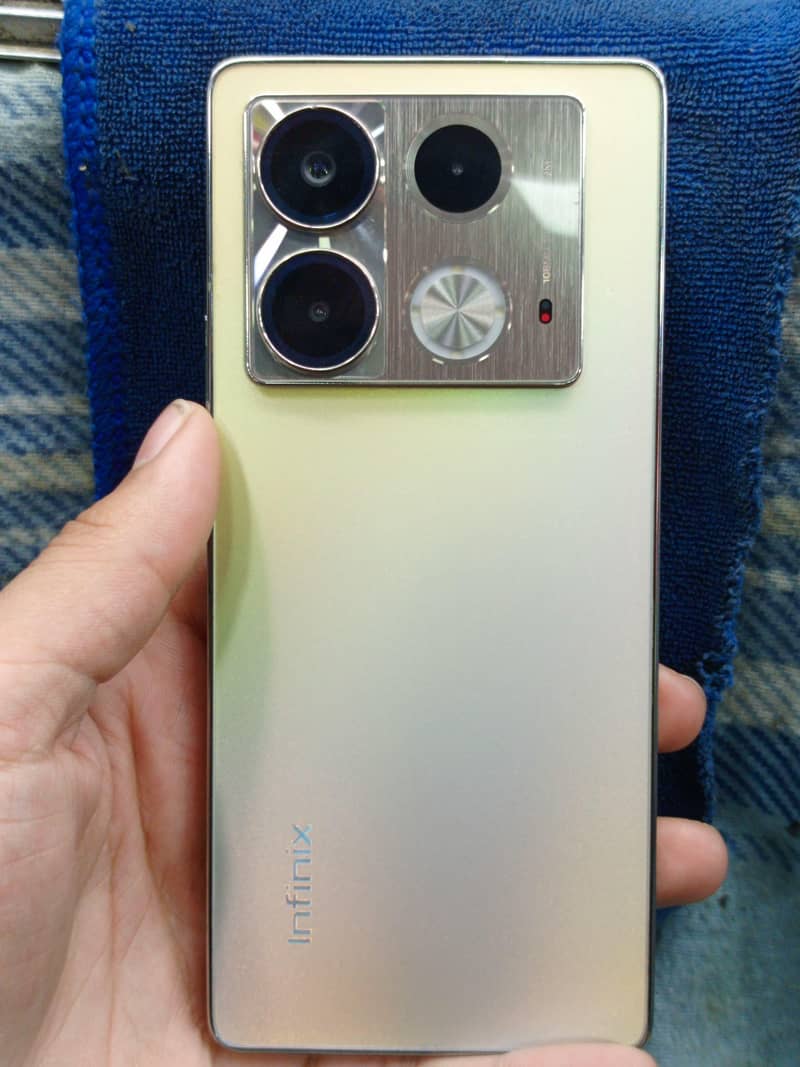 Infinix note 40 - Mobile Phones - 1110532996