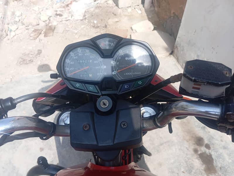 Suzuki GR150(RED) - Standard - 1110534023