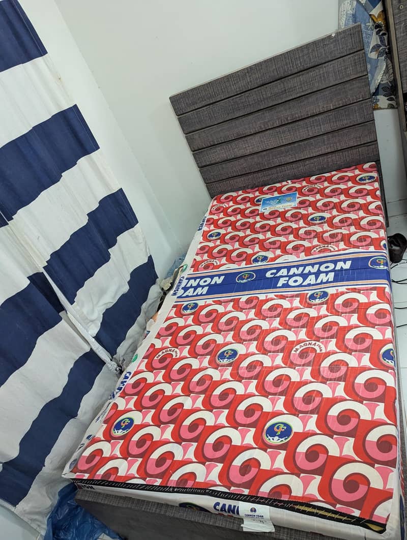 Single Bed with Mattress - Beds - 1110554946