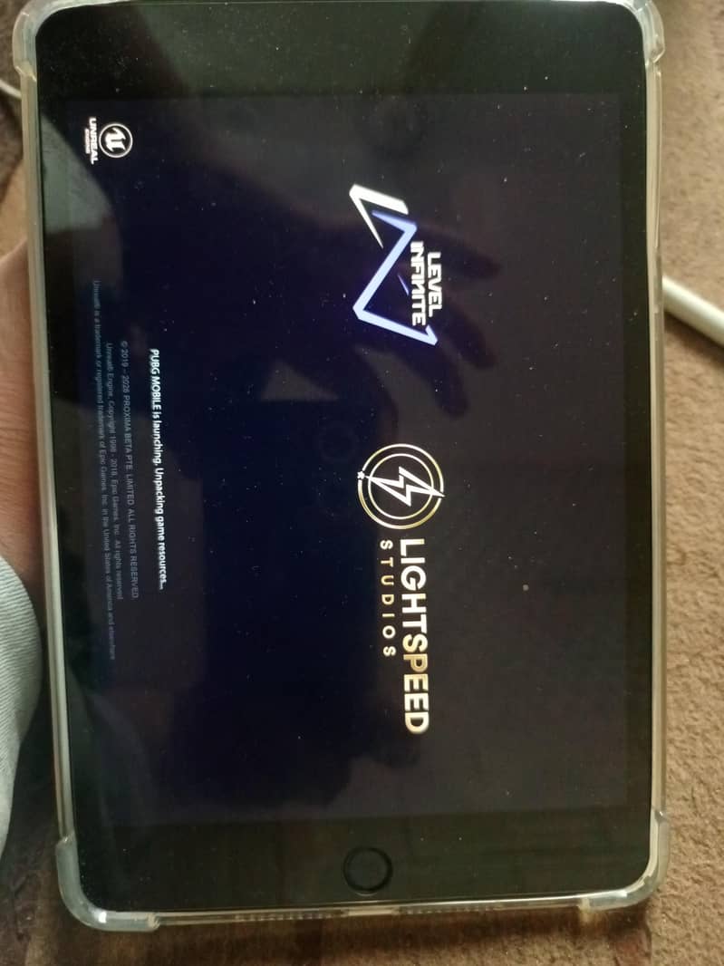 ipad mini 5 - Tablets - 1110564358