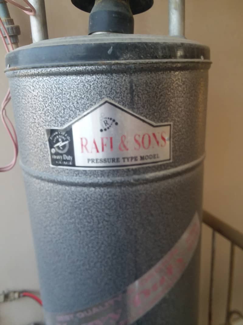 Rafi & Sons gas Geyser for urgent sale - Geysers - 1110572483