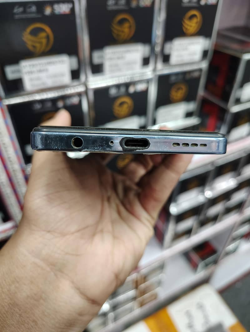Infinix hot40 - Mobile Phones - 1110576743
