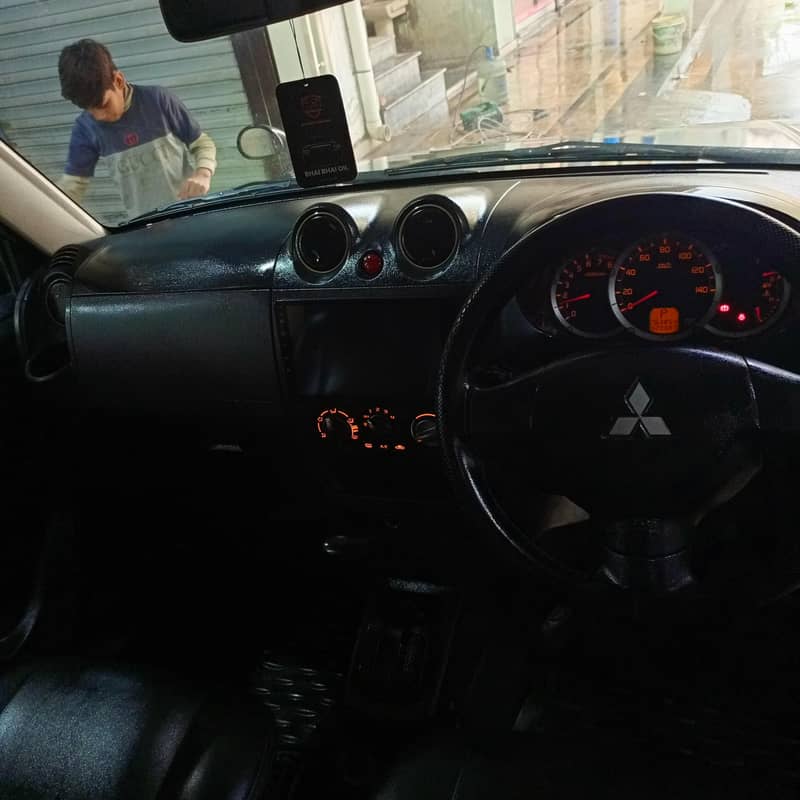 Mitsubishi Mini Pejaro 2015 Limited Edition 660cc - Cars - 1110599660