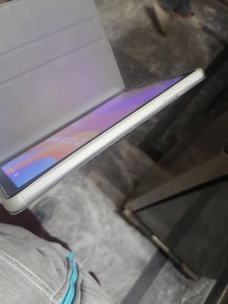 A Team Tablet sim varient non pta non active 4gb ram 128gb memory ...