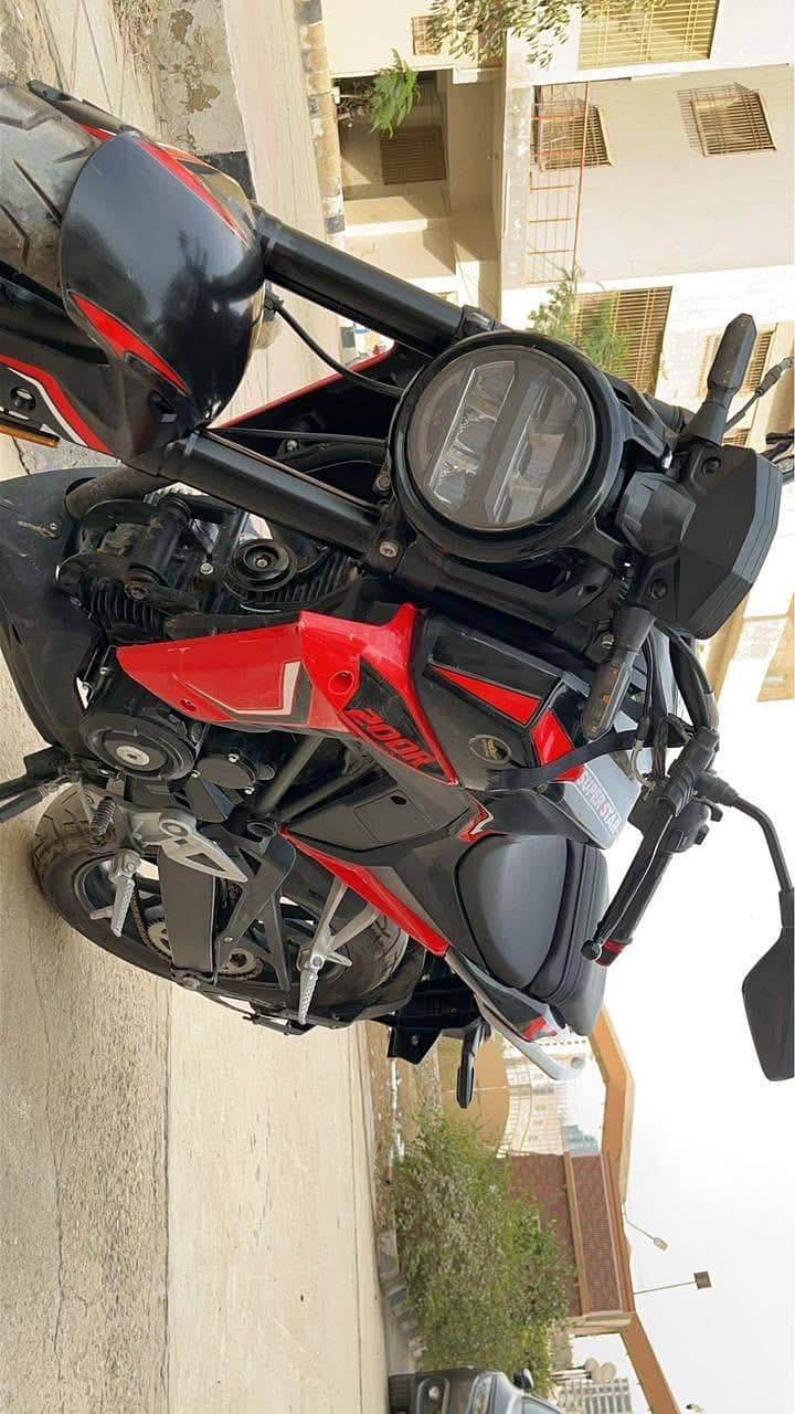 Super Star 200CC 2023 - Sports & Heavy Bikes - 1110659126