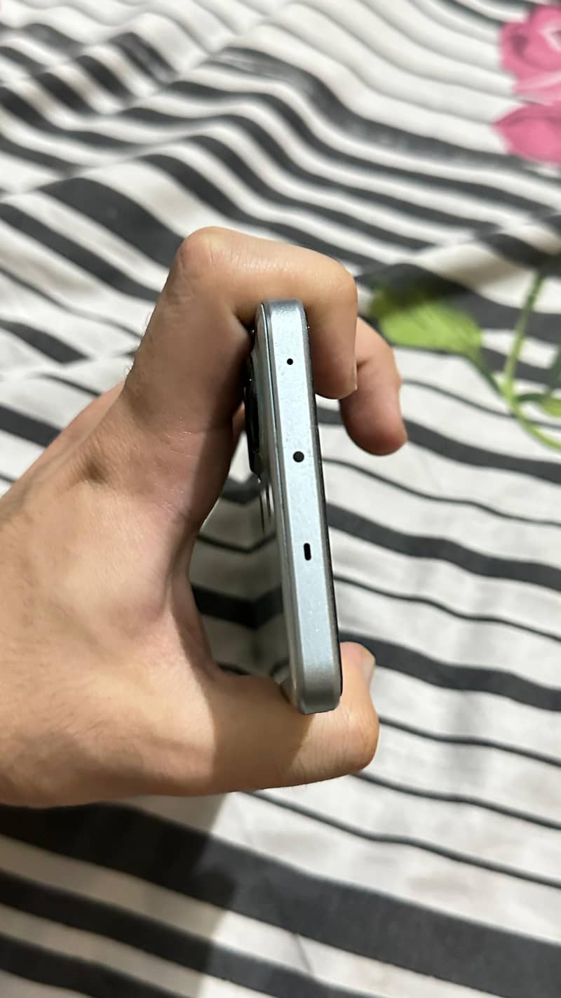 Oneplus Ace 2v 16/512 - Mobile Phones - 1110674942