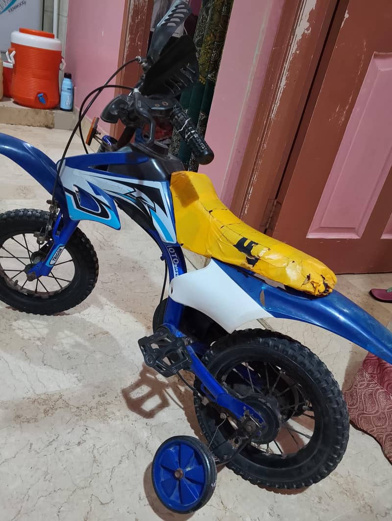 KIDS SECOND HAND BIKE CYCLE - Kids Cycles - 1110675064