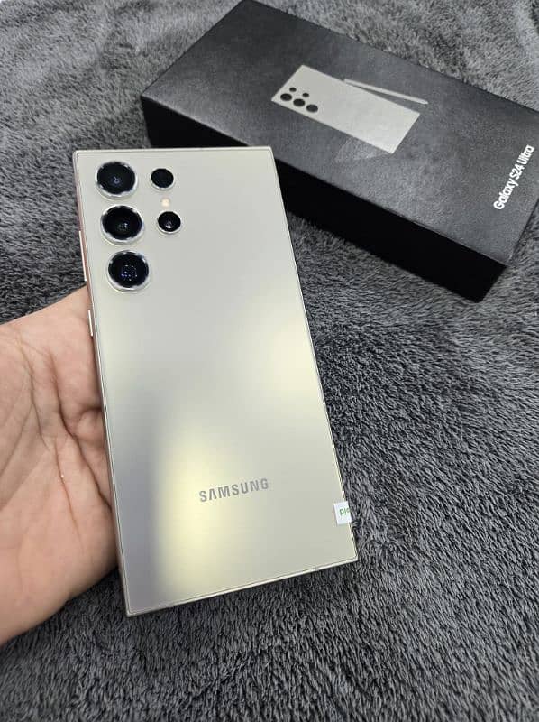 Samsung Galaxy s24 Ultra 5g - Mobile Phones - 1110676512