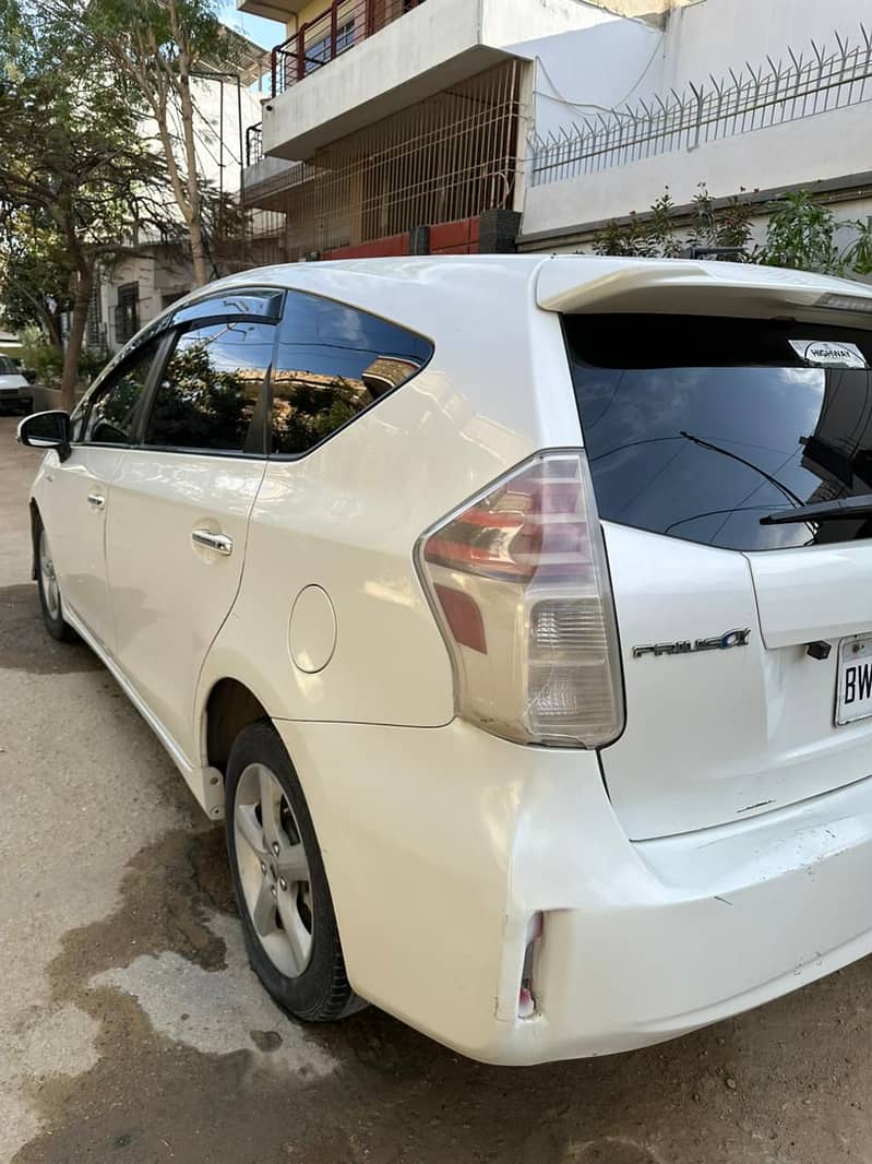 Toyota Prius Alpha G Touring 2018 – Hybrid Luxury MPV - Cars - 1110679094