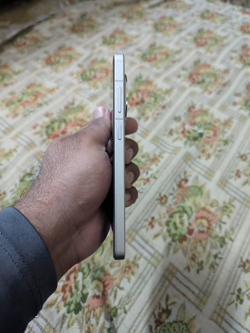 OnePlus 13r ( Ace 5) - Mobile Phones - 1110680969