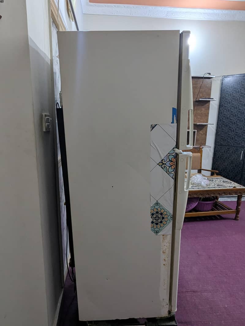 Dawlance Refrigerator in Medium Size - Refrigerators - 1110684809