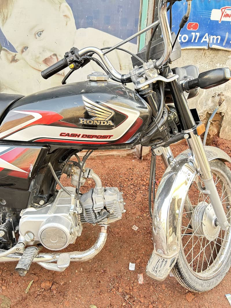 Honda cd70 black 2025 - Standard - 1110690292