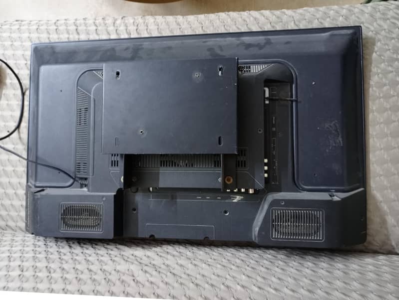 Google Tv - Televisions - 1110698196