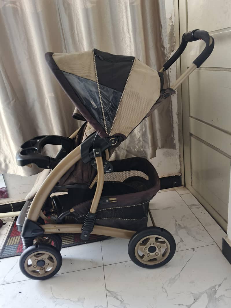 Graco branded pram stroller - Prams & Walkers - 1110717690