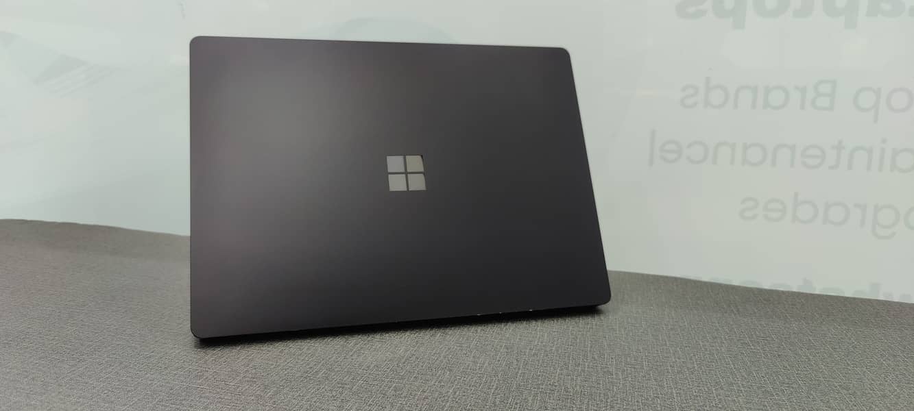 Microsoft Surface Laptop i7| 10Gen | 16 Gb | 256 ssd Laptop 2k Dislply ...