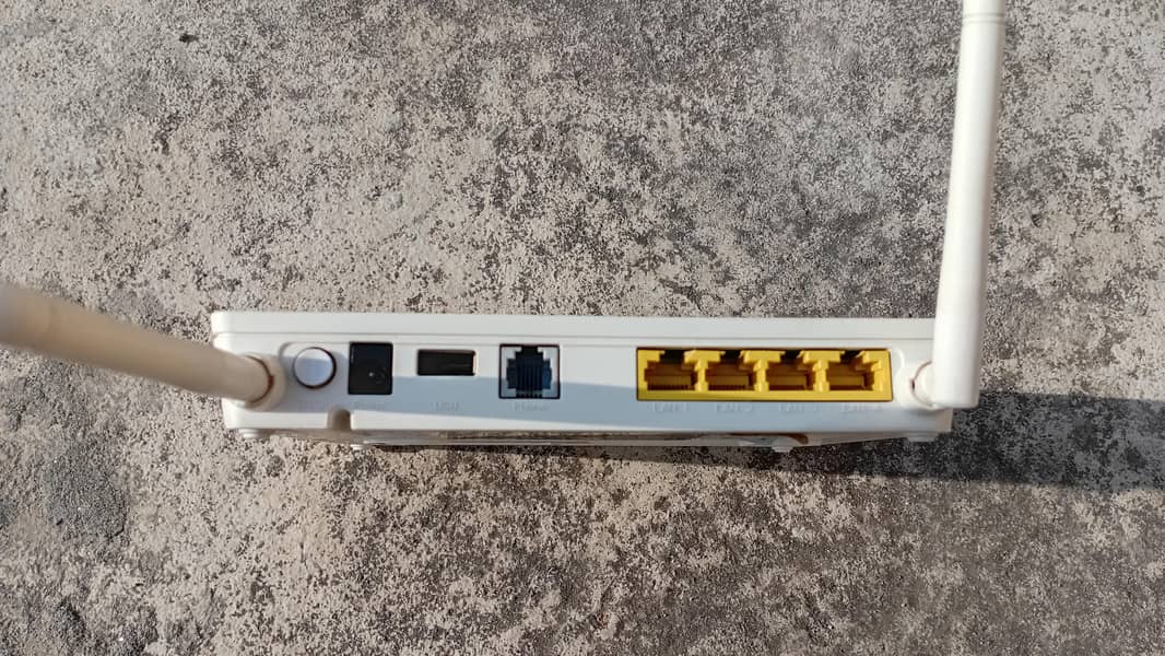 Huawei EchoLife HG8546M GPON Fiber WiFi Router / ONT – Like New ...