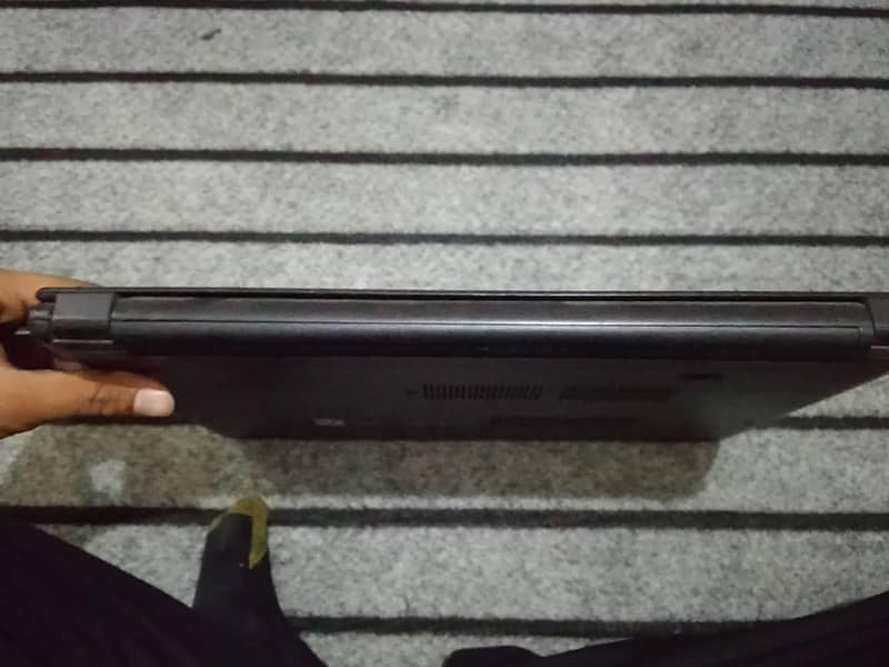 selling my old laptop - Laptops - 1110728366