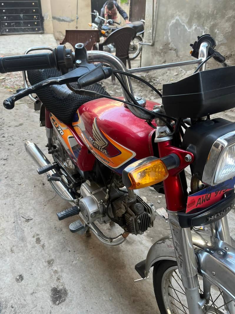 Honda CD 70 model 2024/2025 - Standard - 1110730744