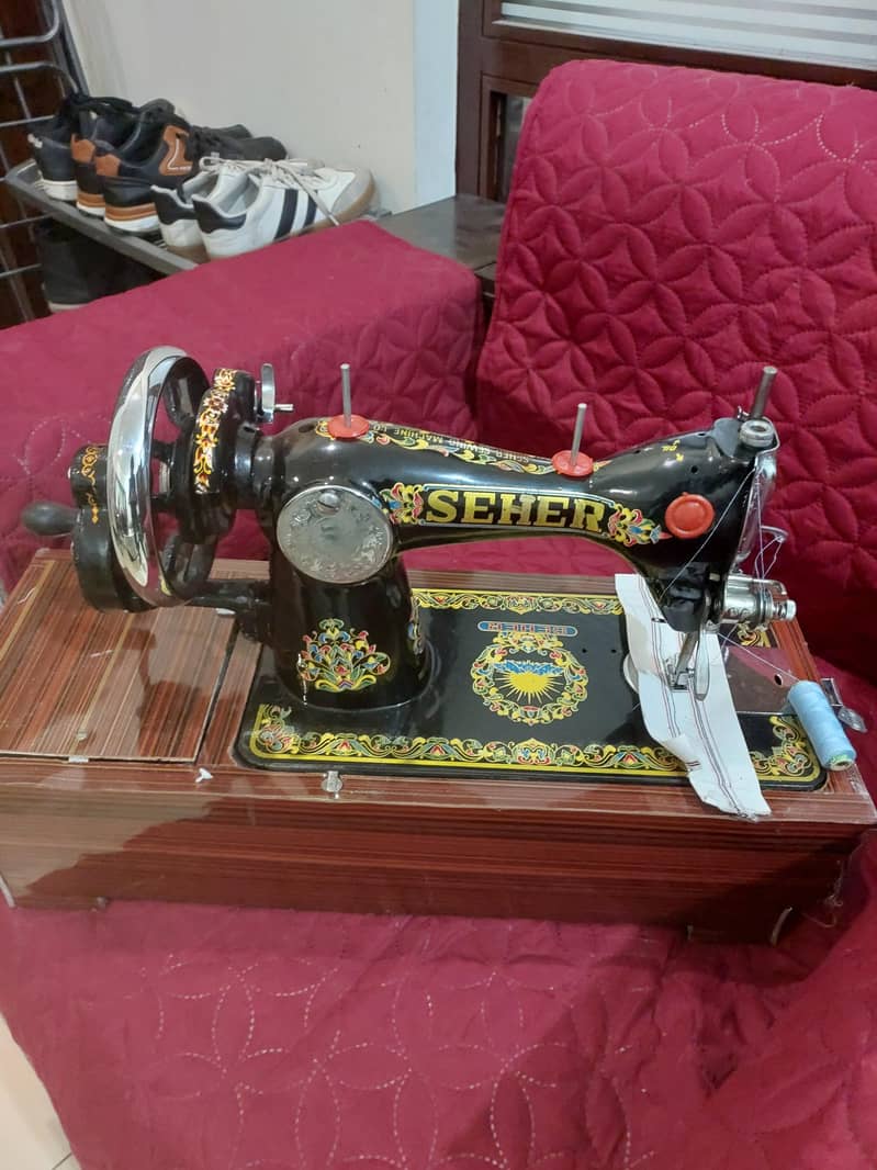 Almost new Seher sewing machine for sale - Sewing Machines - 1110732637