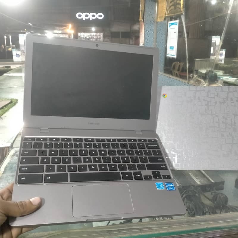 Samsung Celeron Windows 10 Installed 5HRS Backup 4GB Ram Warranty ...