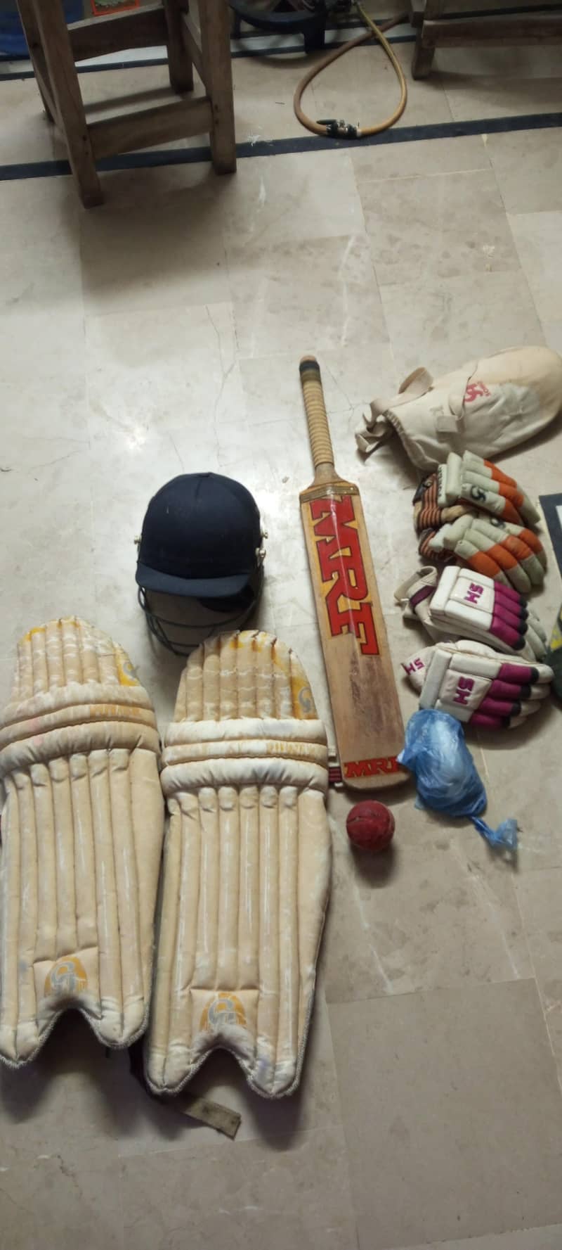 Hard ball kit - Sports Equipment - 1110737674