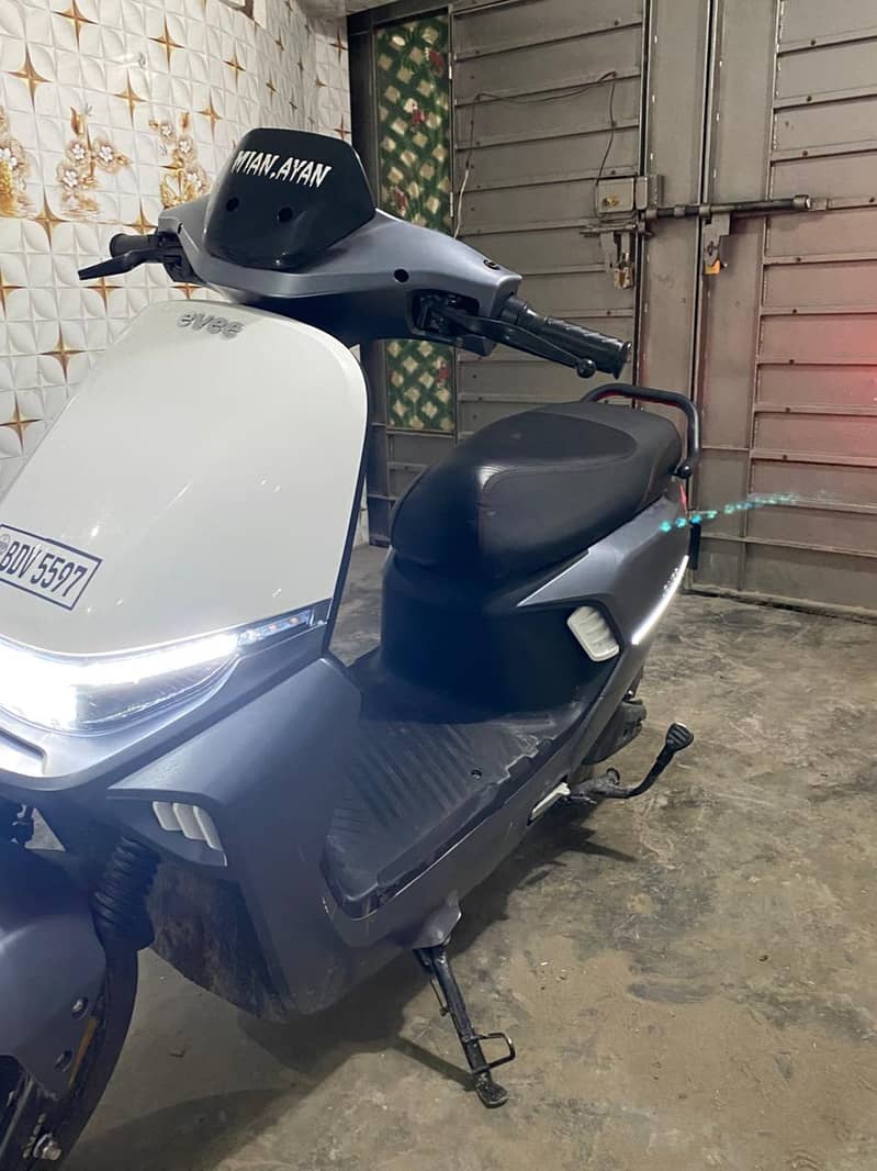 scooty electric - Electric - 1110740689