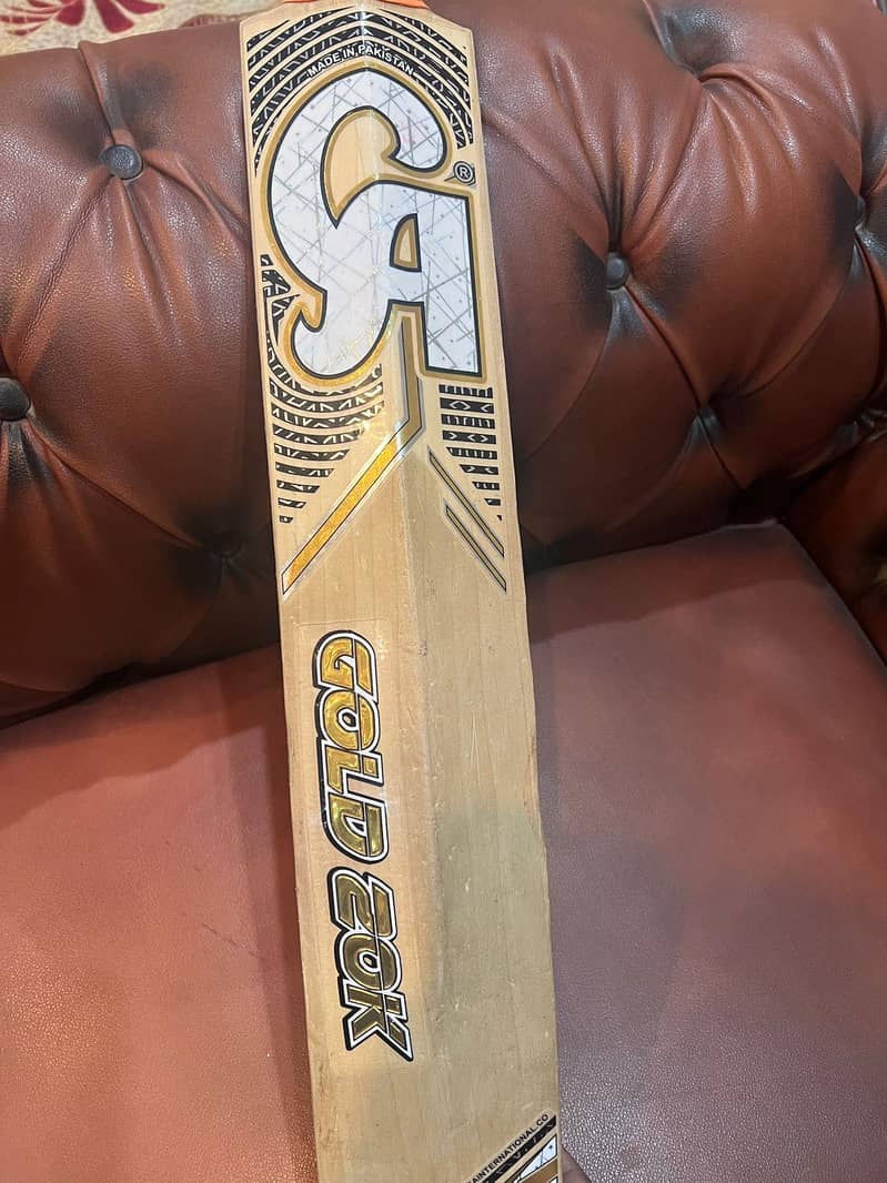CA Gold 20k bat. Good condition. bilkul new bat - Sports Equipment ...