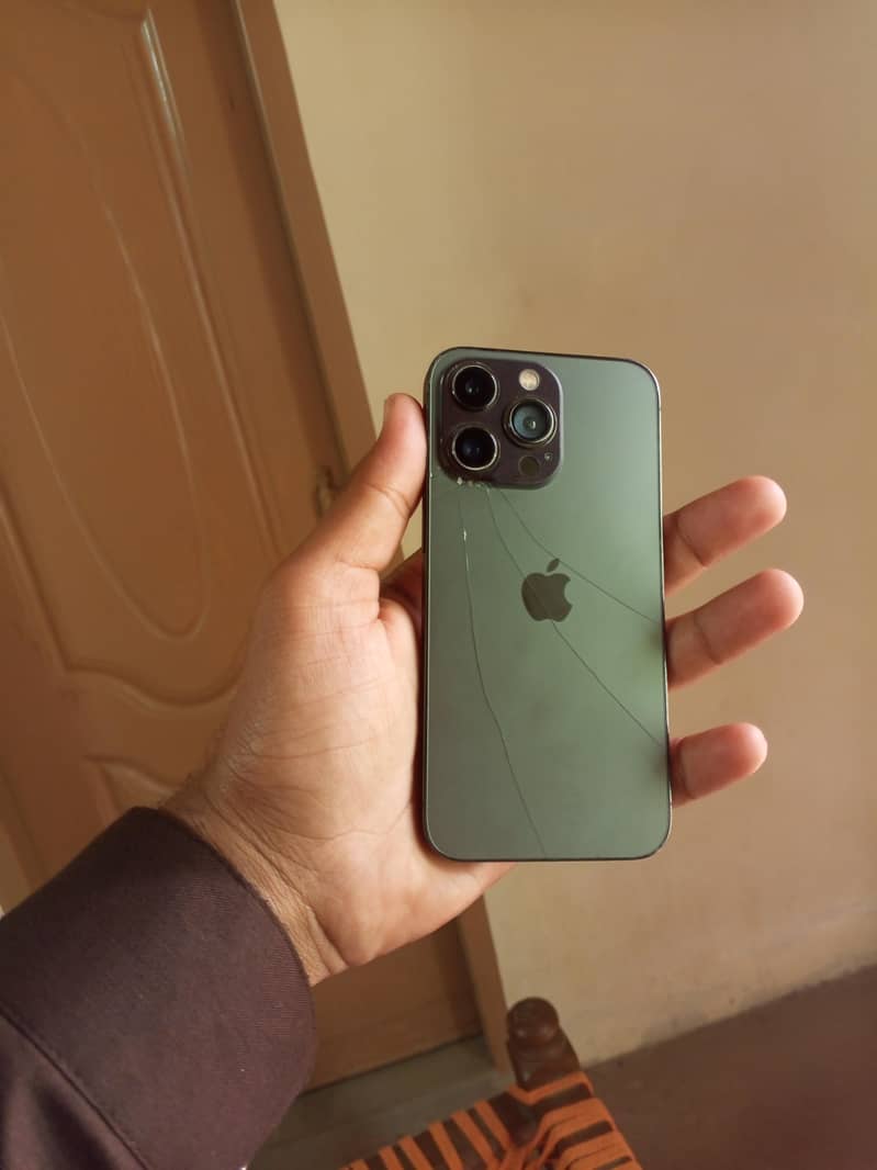 iphone 13 pro Factory unlocked - Mobile Phones - 1110758611