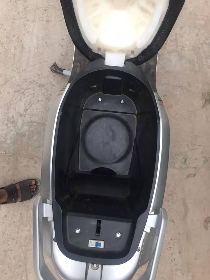 super star ev icon model 2024 - Electric - 1110764450