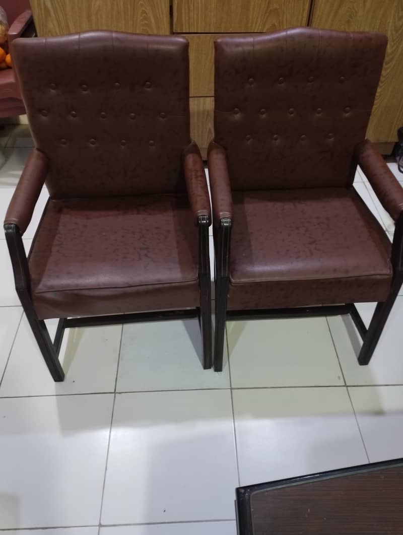 Office Table, Chairs, side table and Boss chair. - Office Tables ...