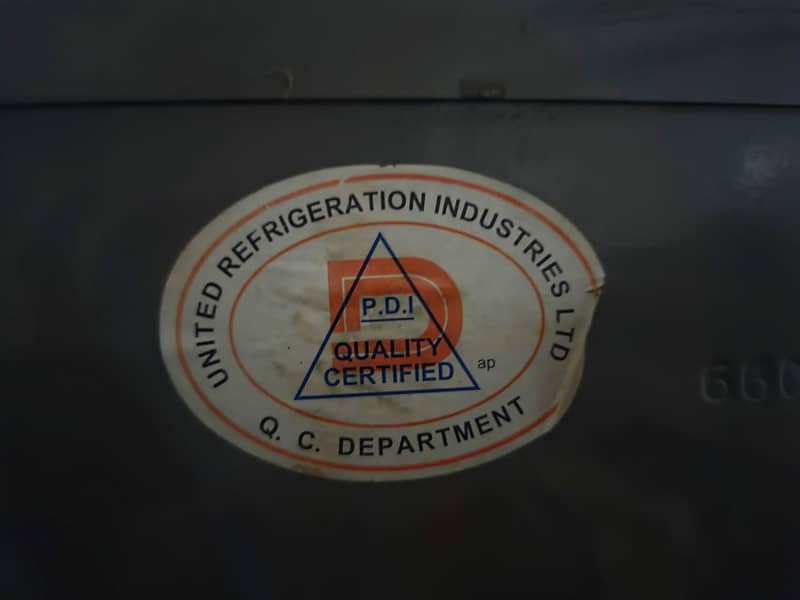 Dawlance Vertical Freezer VF-1035WB | Multiple Drawers - Refrigerators ...