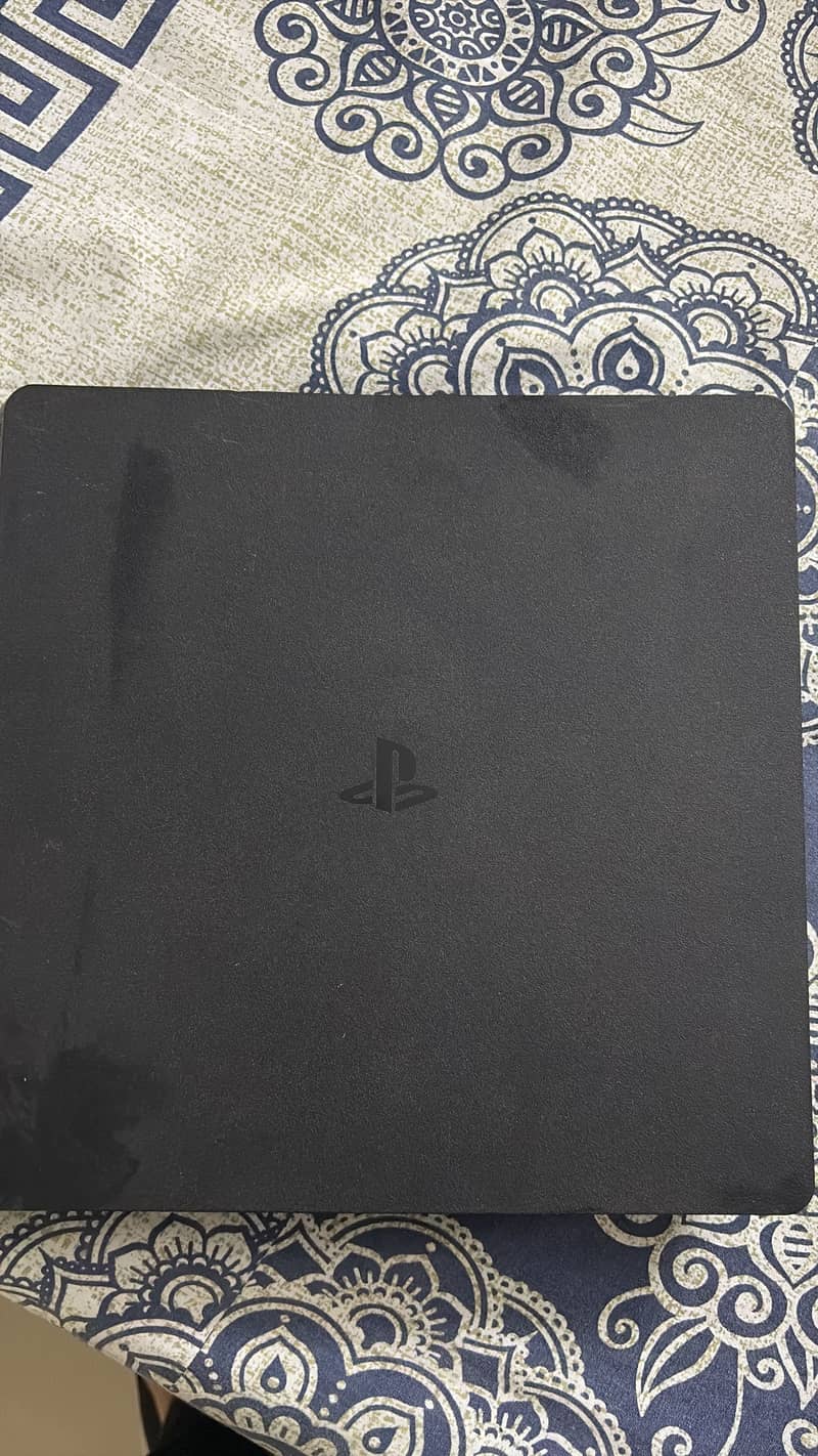 PlayStation 4 slim 1 tb good condition - Gaming Consoles - 1110770871